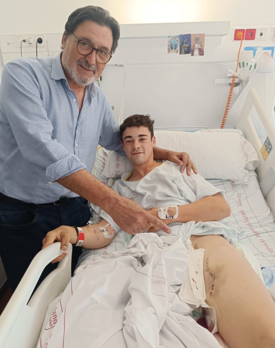 EL DR. RICARDO ROBLES CERTIFICA EL BUEN ASPECTO DE LA HERIDA DE DAVID ...